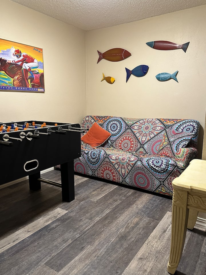 S. Fargo Happiness
 Spacious! 4br, 3ba 
Game Rm - Fargo, ND