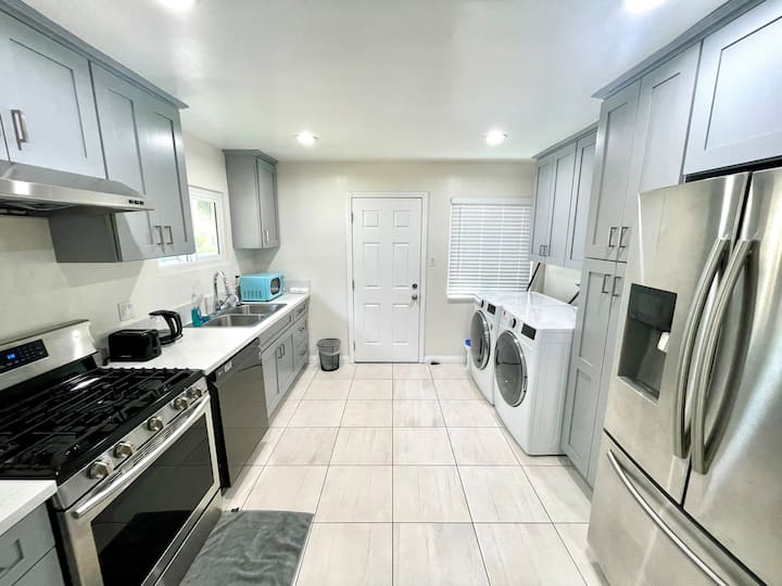 Full Apt Pasadena/alhambra 2-bedroom/1bath - San Marino