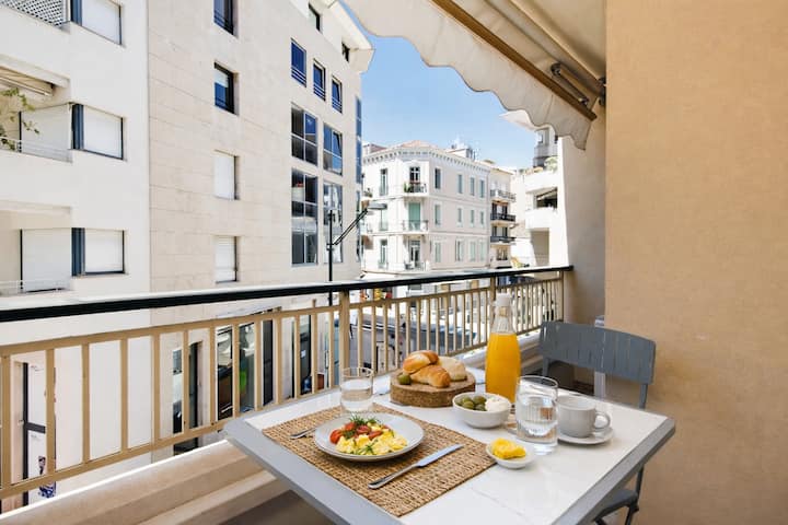 Studio Design Avec Balcon Rue D’antibes Croisette - Cannes