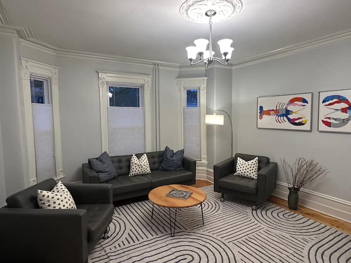 Modern Victorian Downtown Portland On India Street - Portland, ME