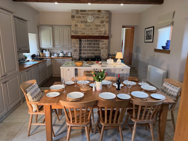 Amazing Views. Spacious Barn Conversion Near Hawes - Hawes
