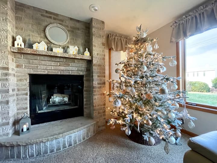Relaxing Getaway In Quiet Neighborhood - Fond du Lac, WI