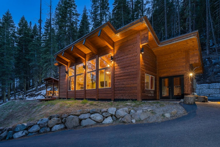 Cabin In Olympic Valley - Lake Tahoe