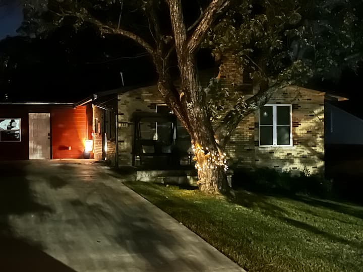 Skip To Oaklawn, 3bed/2ba, Free Wifi, Pet Friendly - Hot Springs, AR