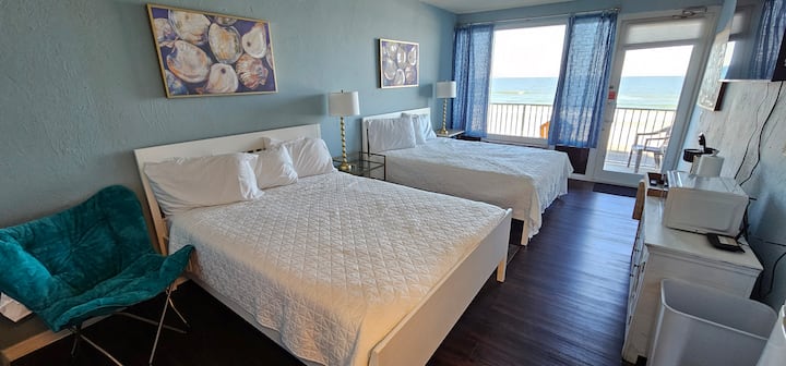 Tropical Luxury Condo On Daytona Beach - Port Orange, FL