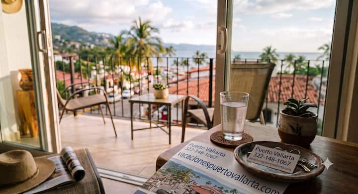 Beautiful 2-bedroom Condo In Condominios La Marina - Puerto Vallarta
