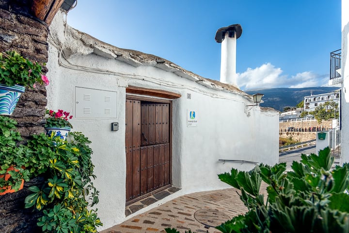 Casa La Soleá. Vistas Al Pueblo Y La Sierra - Pampaneira