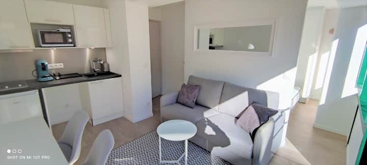 Dana Centre Mer 23 - Nizza