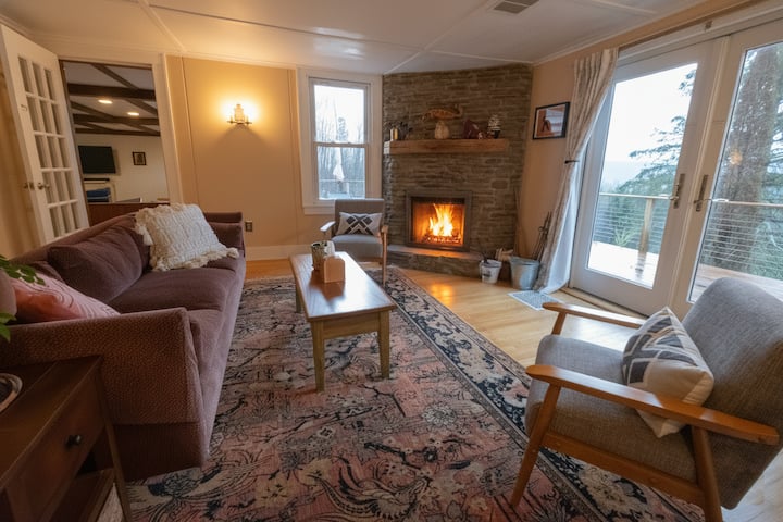 Mountain Views And Crisp Catskills Air - Margaretville, NY