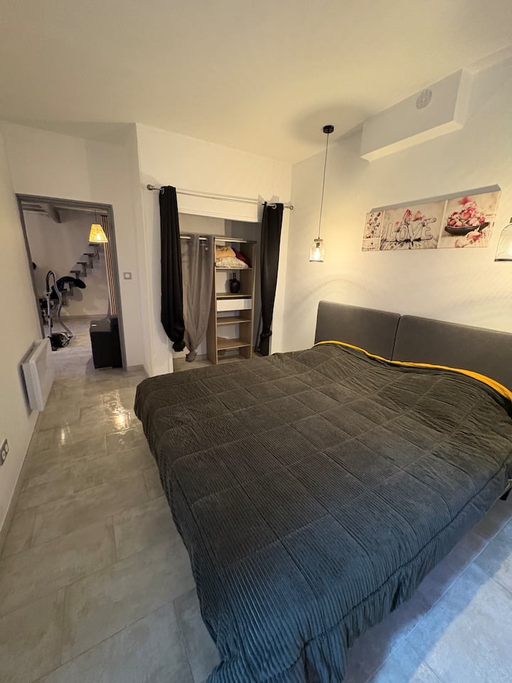 Appartement Sur Port Saint Louis - Salin de Giraud