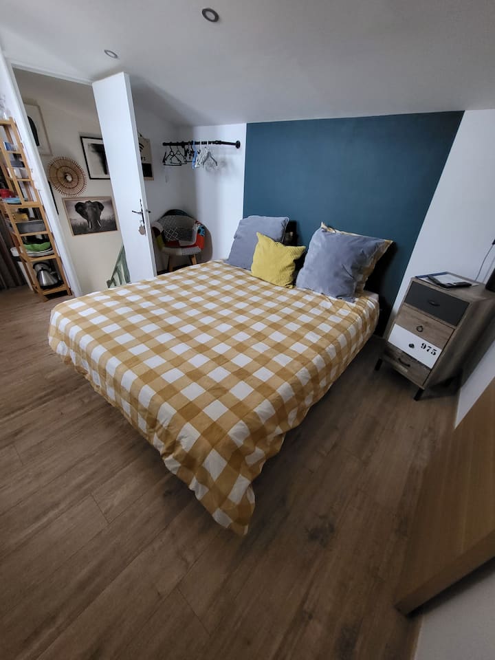 Studio Avec Jardin Interieur Dreaminthesouth - Cadenet