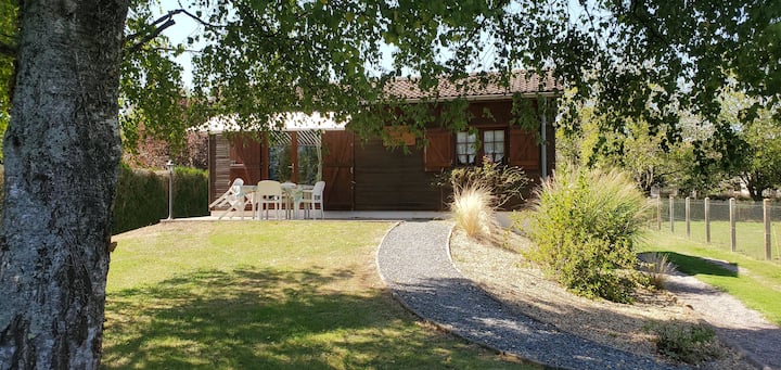 Gîte Chalet Calme Campagne Au Bord De L’arroux - Saône-et-Loire