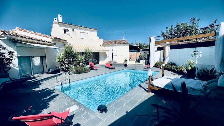 Maison De Vacances Au Parfum Du Sud - Istres