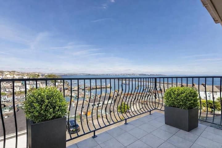 Panoramic Sea Views In Beautiful Brixham - Brixham