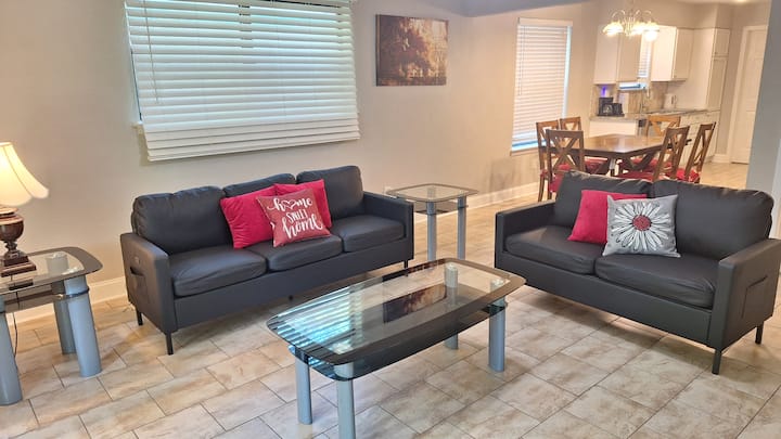Fifa 2026-10mi At&tstadium. Comfortable Homesuite - Irving, TX