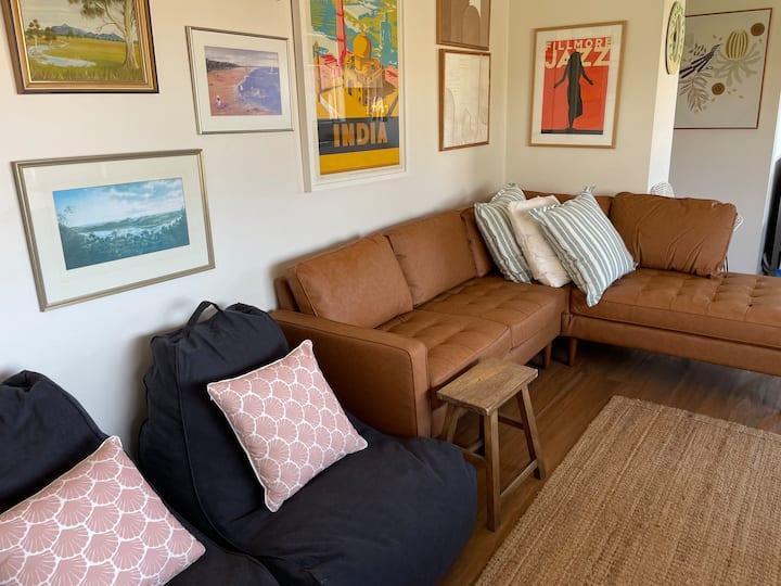 No.6 High Above The Sea~cbd~hospital~sleeps 4~wifi - Warrnambool