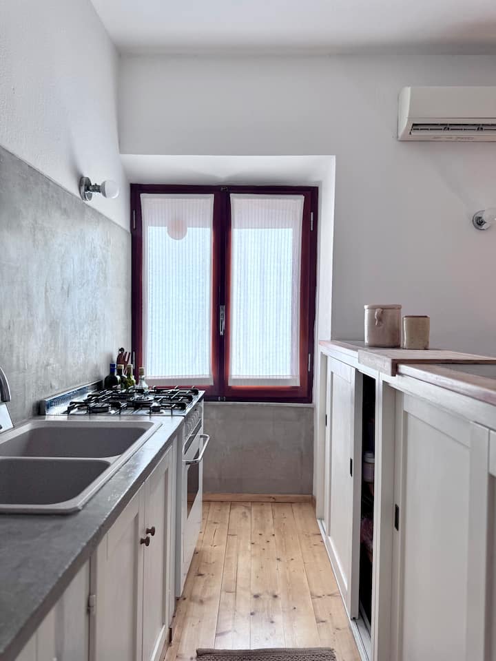 Li Caseddi | Lovely Cottage In The Heart Of Palau - Palau, Sassari, Italy