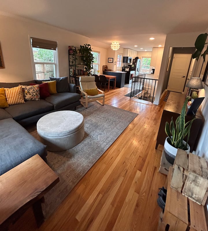 Cozy Family Home Next To City Park - Cherry Creek, CO