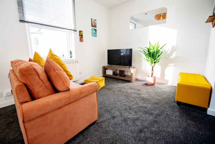 Seaside Home With Parking Near Towan Beach - Tolcarne Beach