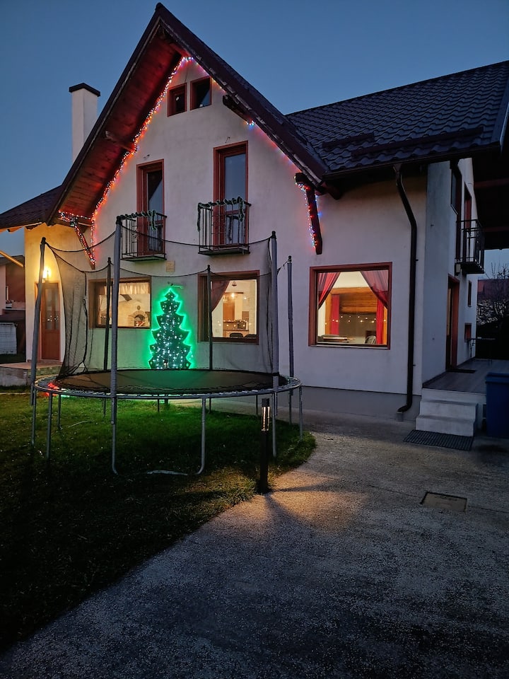 House-vila Decebal/entire Home With Mountain View. - Râșnov