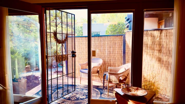 Zen Den- Full Kitchen-west Sedona - Sedona, AZ