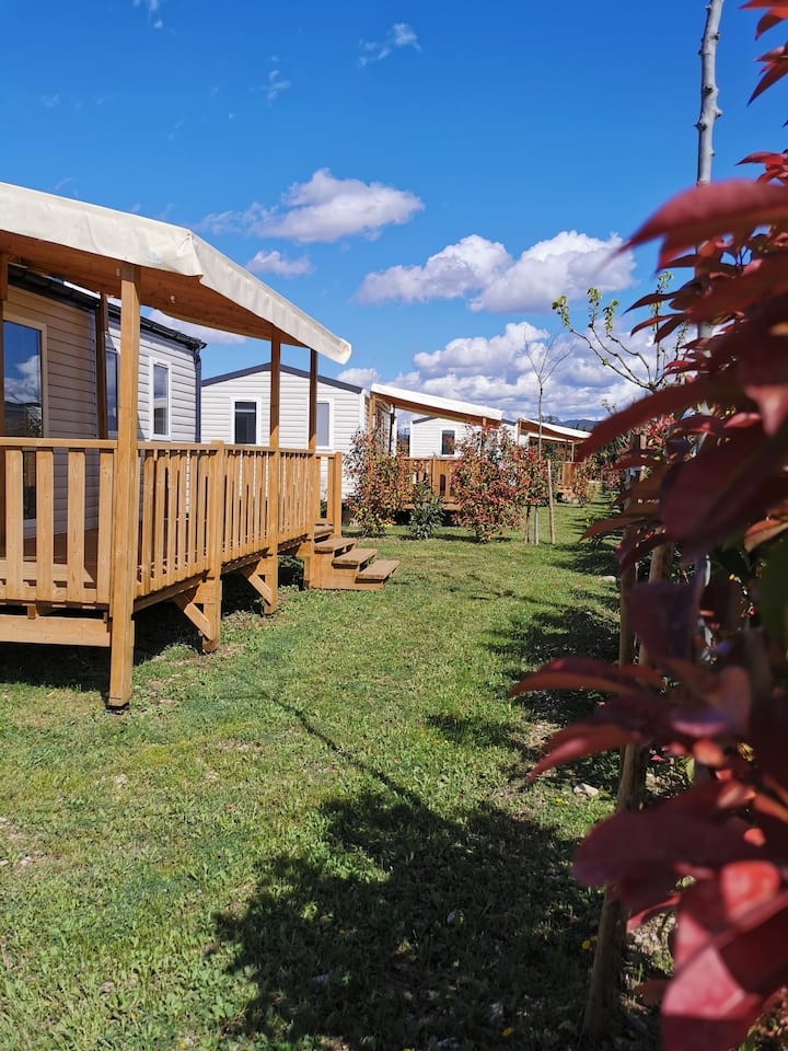 Mobil Home Confort Au Camping Des Favards - Orange, France