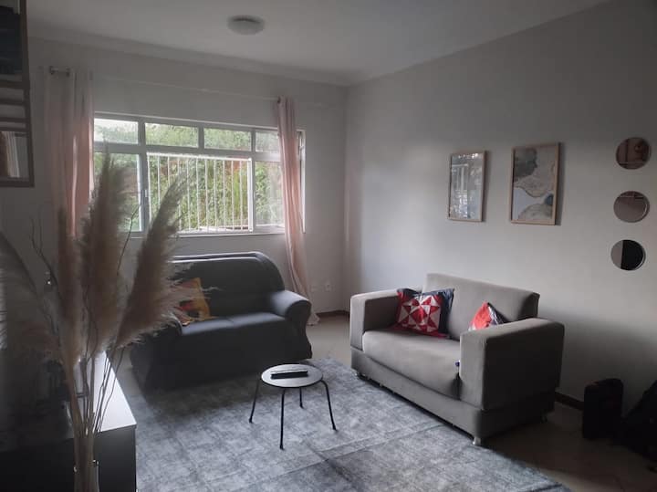 Beautiful Downtown Apartment With A Balcony - Conselheiro Lafaiete