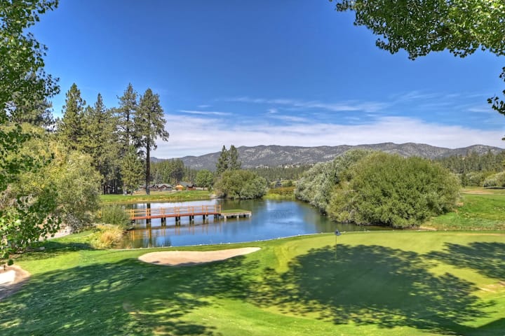 Condo On Golf Course! Walk To Bear! Pets! Views! - Big Bear Lake, CA