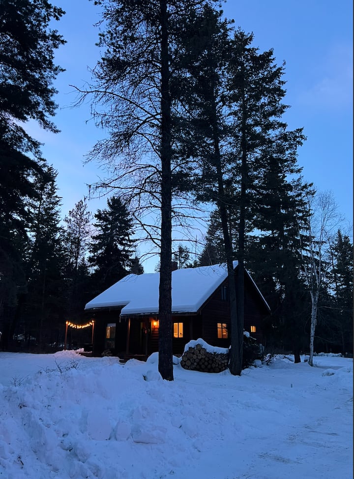Old Morris In The Forest -Perfect Location! - Whitefish, MT