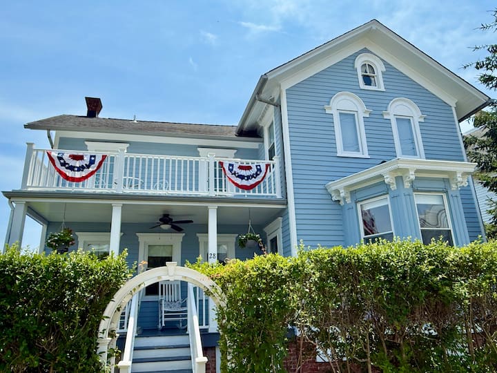 Charming Victorian Beach House In The Heart Of Mb - Long Branch, NJ
