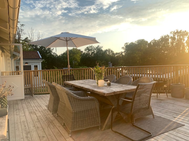 Villa Med Trädgård Och Altan Med Kvällssol! - Gotemburgo