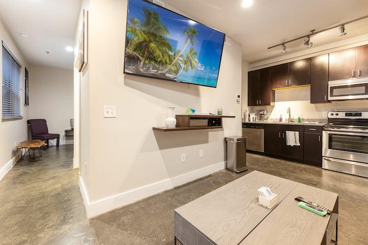 The West End Flats - Roanoke, VA