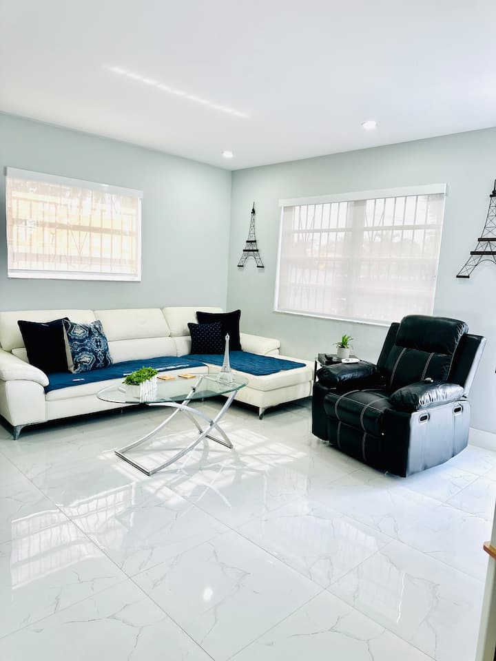 “Luxe” Surgery Recovery Paradise Zip 33126 - Miami, FL