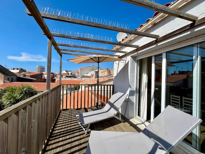 Superbe Duplex - Terrasse Ensoleillée, 300m Plage - Les Sables-d'Olonne