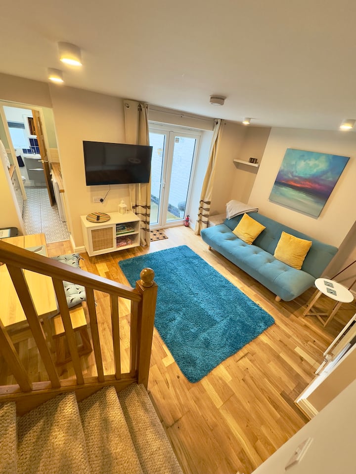 A Modern Homely & Central Flat Near Hospital&park - Exeter