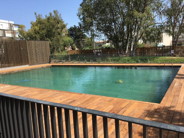 Magnifique T3 Vue Mer Face à La Plage. Piscine. - Hyères