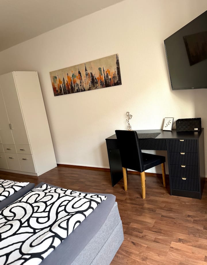 *Neu* Top Wohnung 65qm 3 Schlafzimmer & Balkon - Hanovre