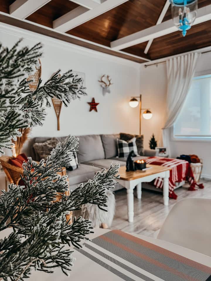 Laidback Luxury Near Prince Edward County! - Brighton