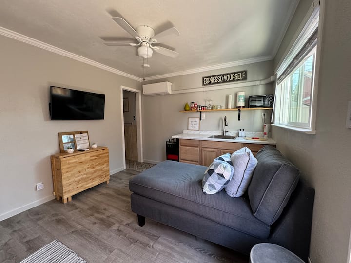 1 Bdrm Casita W/ Private Entrance & Kitchenette - San Jose, CA