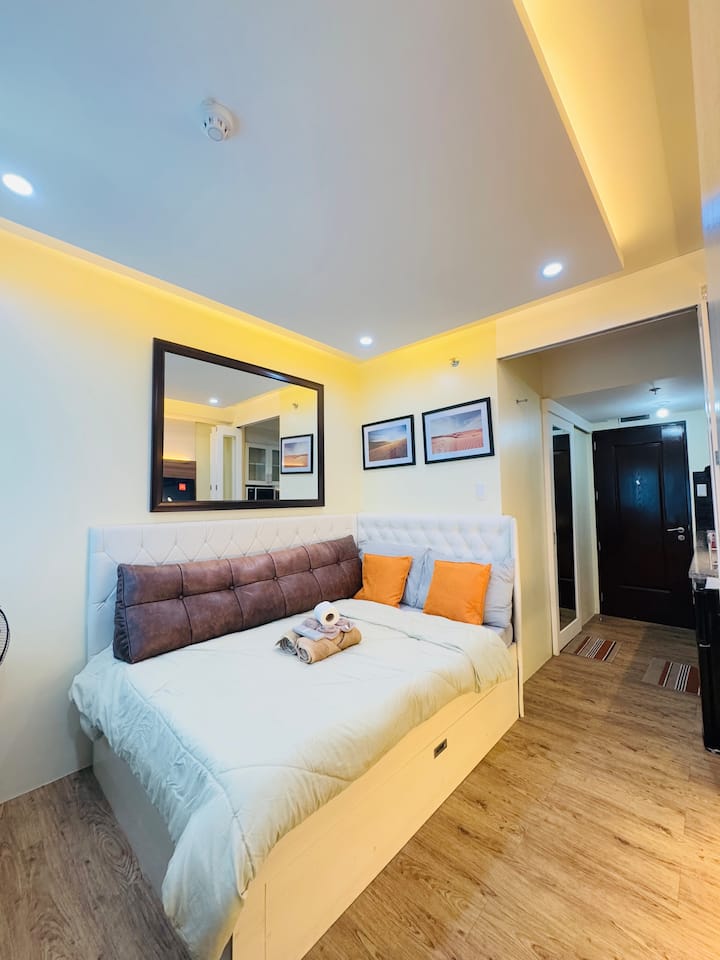 Perfect Staycation - Studio Unit Near Nuvali - Silang