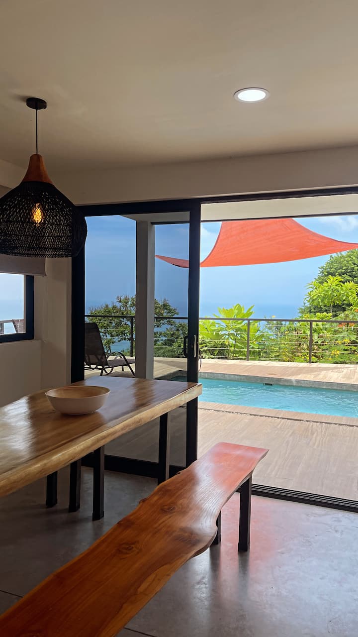 Ocean View House With A Pool - 코스타리카