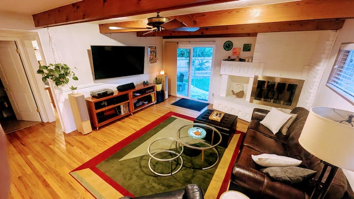 Denver Botanical House - Gateway To The Rockies - Englewood, CO