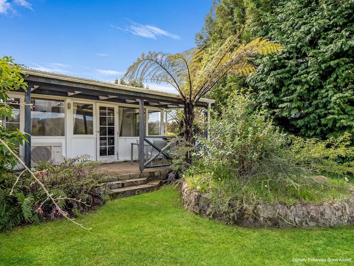 Quaint, Quiet And A Little Bit Quirky - Rotorua