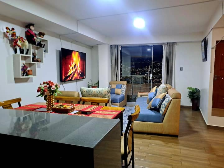 Spacious Apartment With A Garage And Beautiful Views. - Cusco