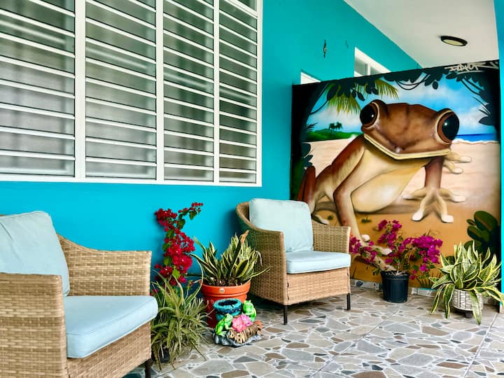 Coqui Beach House- Balcony Ocean View + Parking - Aguadilla
