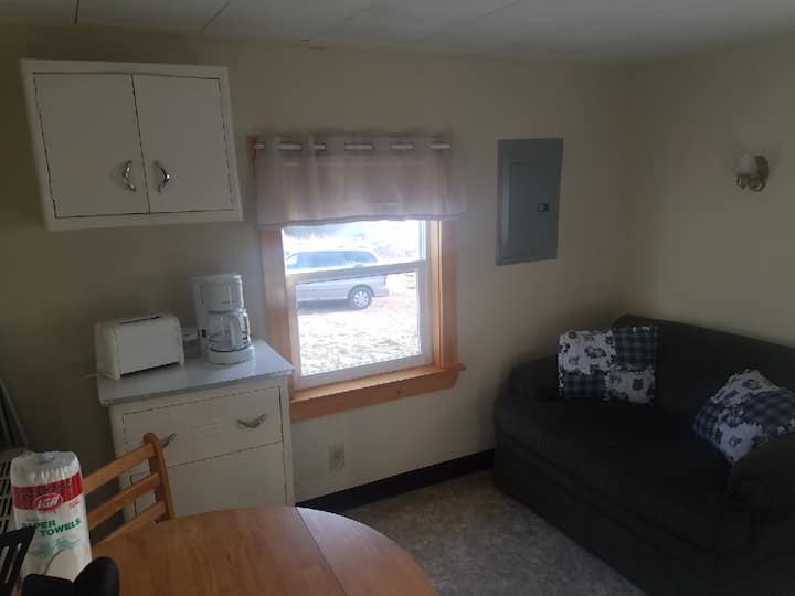 Wolf Den - Ladd Pond Cabins And Campground, Llc - Coleman State Park, Stewartstown