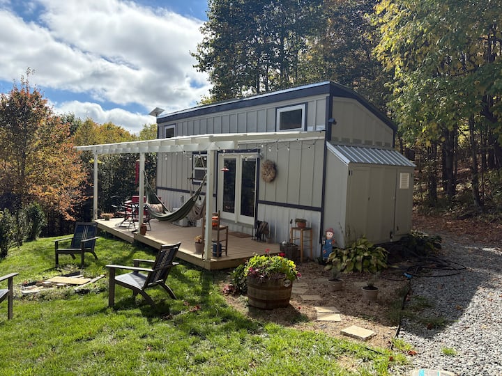 High Country Tiny House Near Appalachian Trail - Roan Mountain, TN