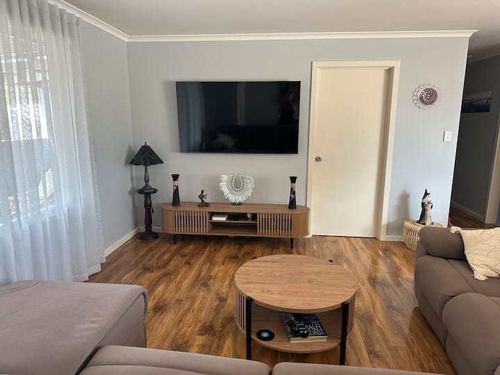 Belclaren 2br With Massage Chair & Pool Access - McLaren Vale