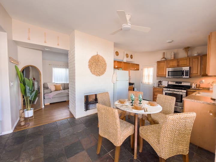 Mid-century Boho Casita - Chula Vista, CA