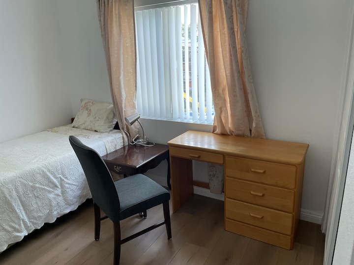 Cozy Room For Rent - Long Beach, CA